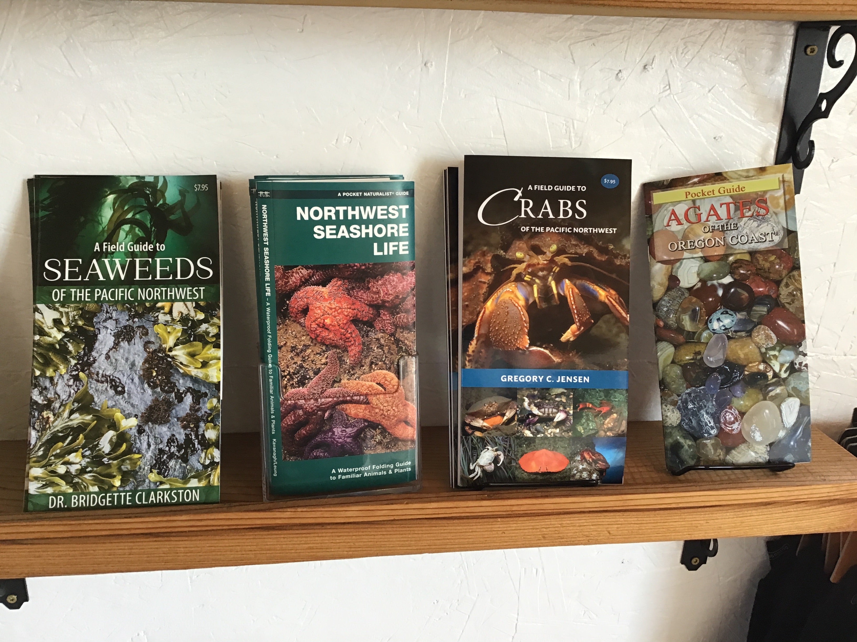 Paper guides – Deer Harbor Charters